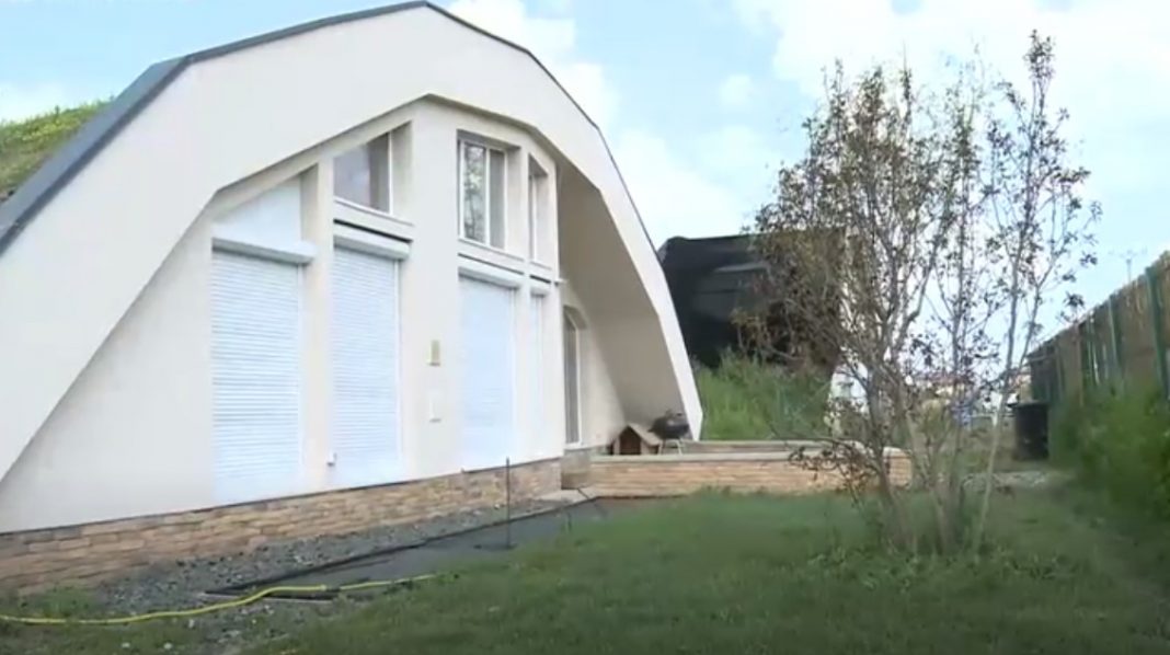 Primul cartier de bordeie din România